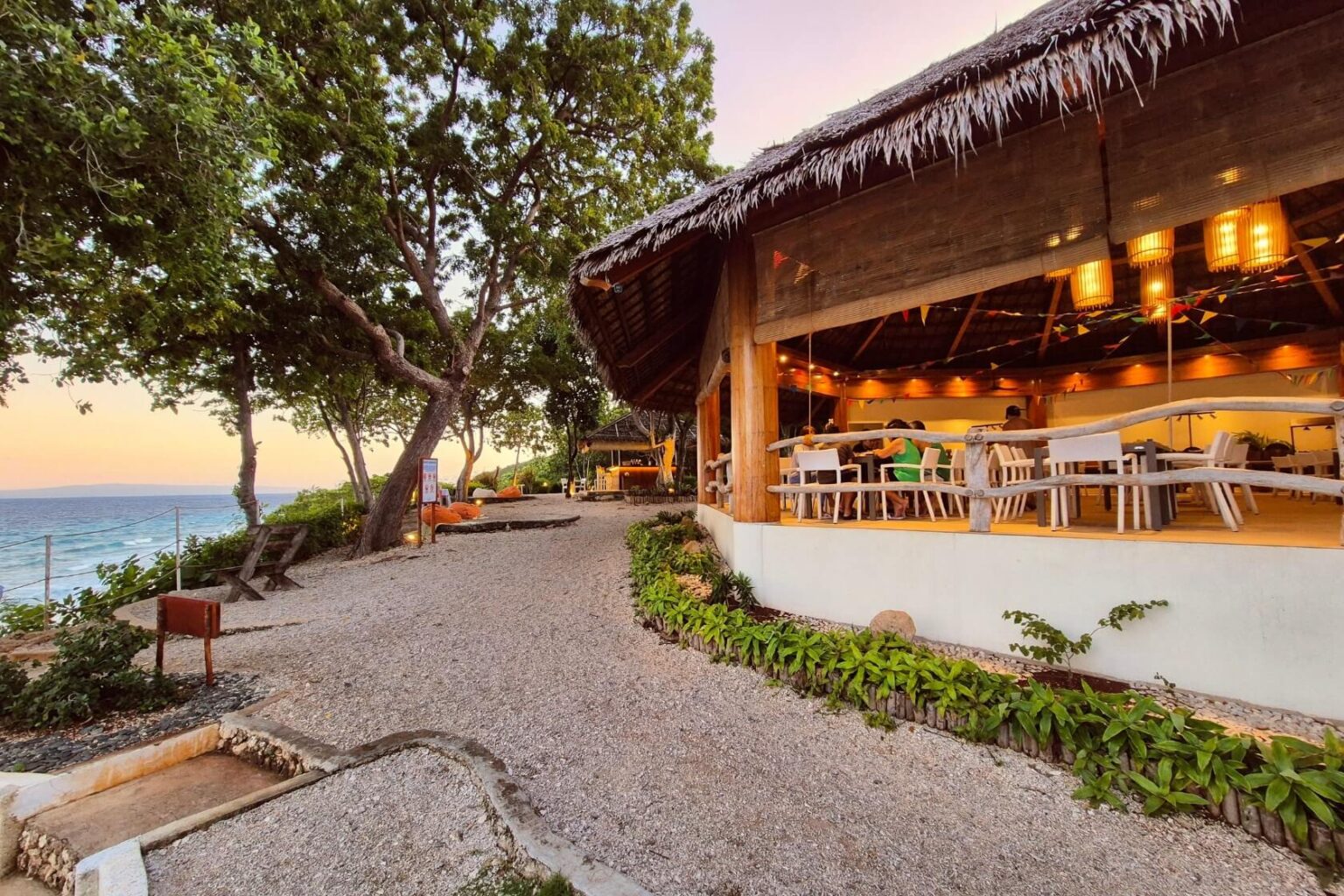 Sumilon Island Bluewater Resort Restaurant | Flashpacking4Life