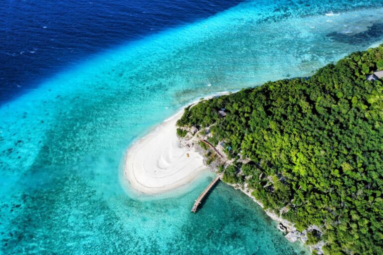 Sumilon Island Sandbar Beach | Flashpacking4Life