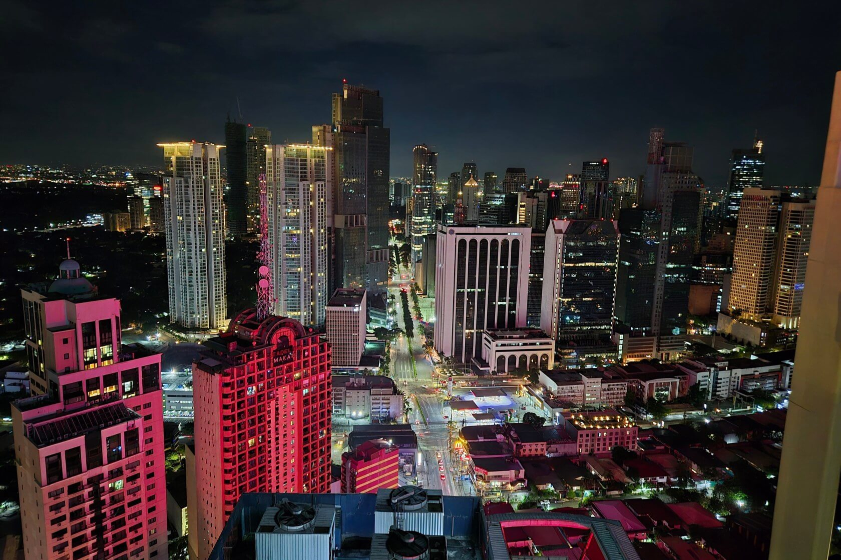 Skybars in Manila: Die besten Rooftop Bars der Stadt